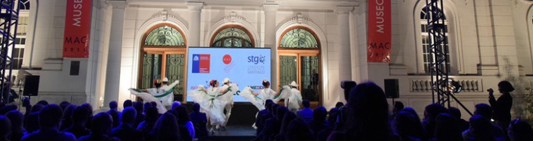 Estrenan nueva fachada del Museo de Arte Contemporáneo de Quinta Normal ...