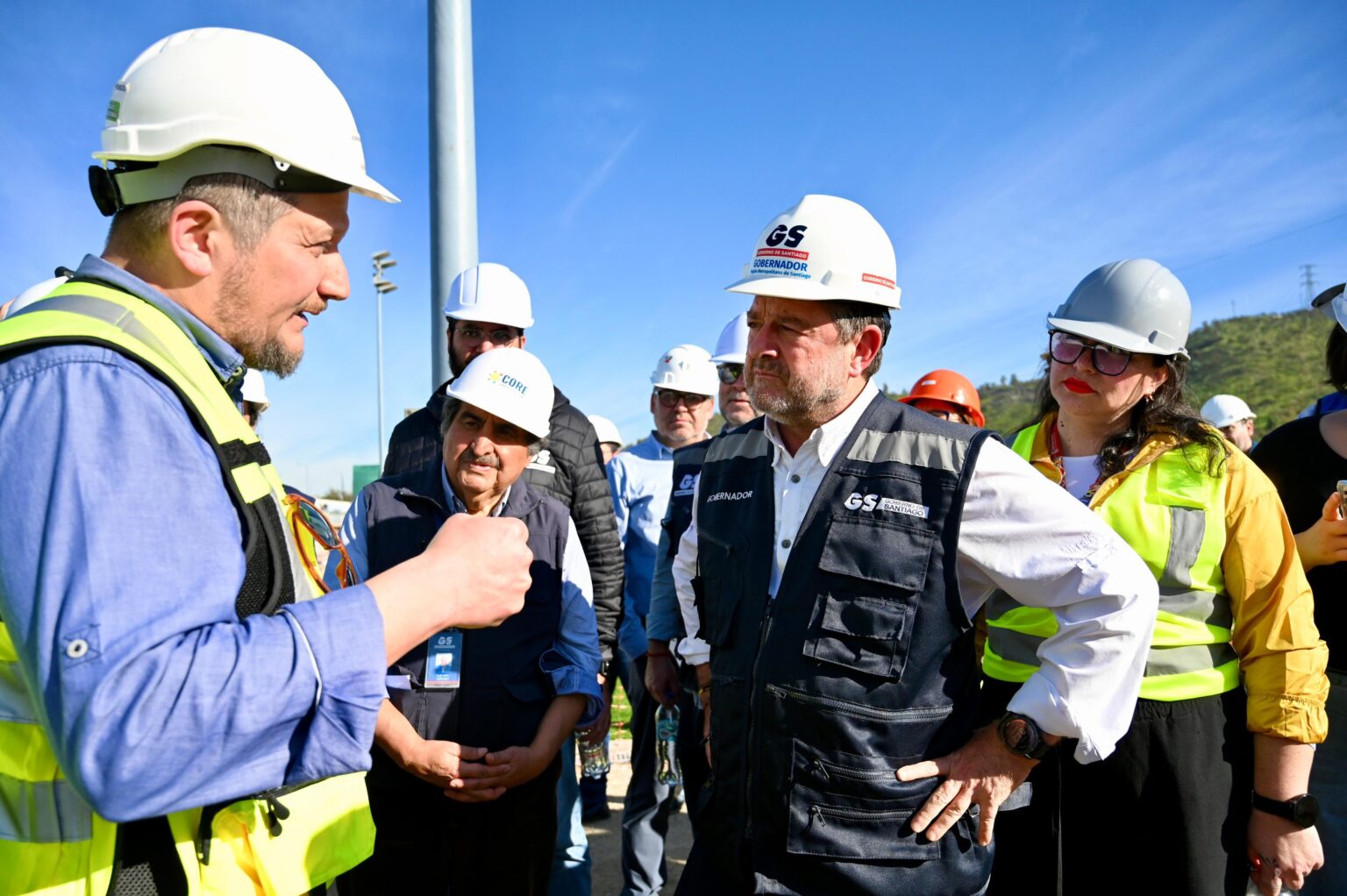 Obras del nuevo Parque Metropolitano Cerro Chena alcanzan un 50% de avance - Gobierno Regional ...